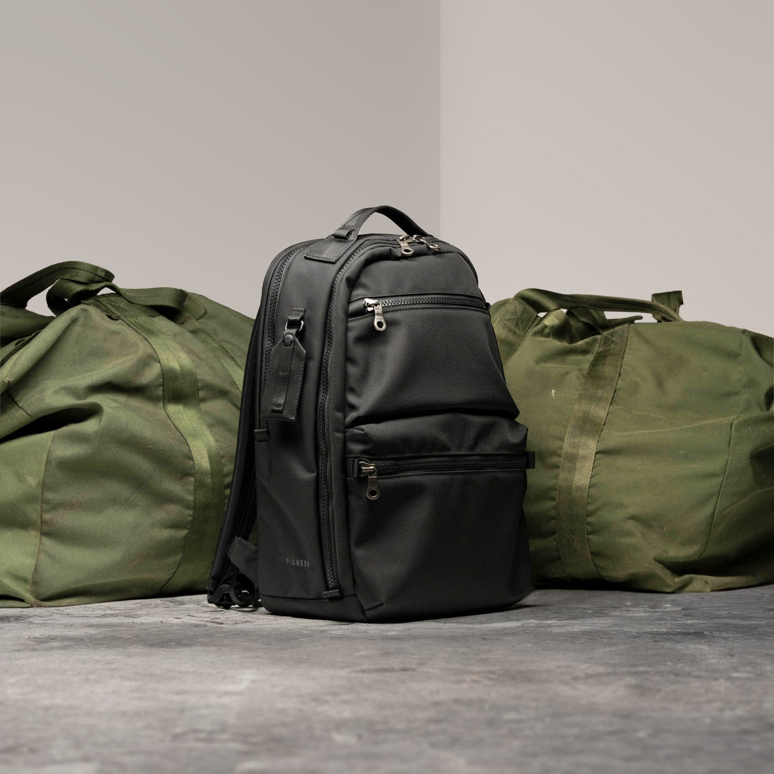 Travel Backpacks - Laptop Work Packs – PIONEER