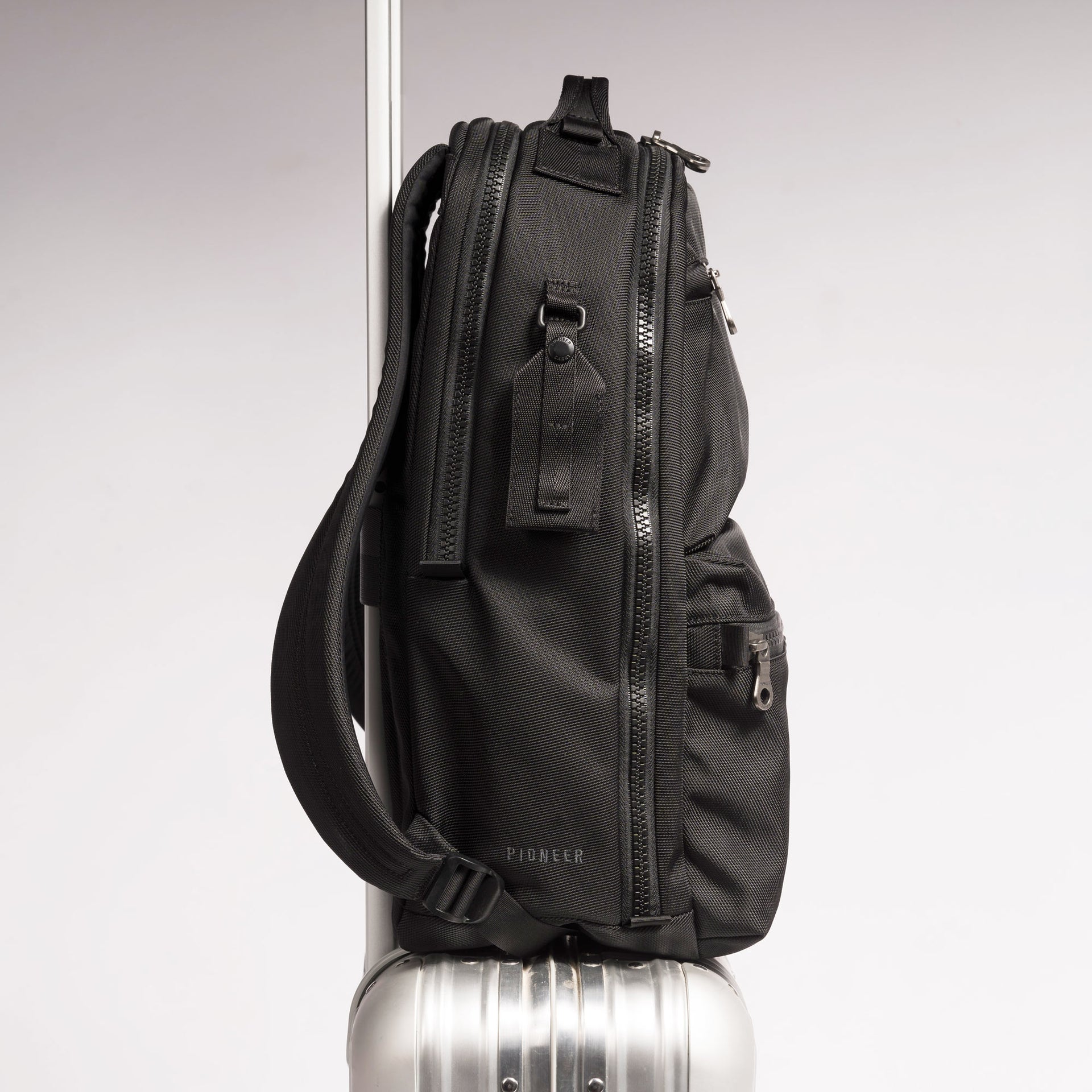 Travel Backpacks - Laptop Packs – PIONEER