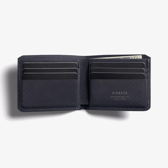 Pioneer Carry: Premium slim wallets built to last – PIONEER